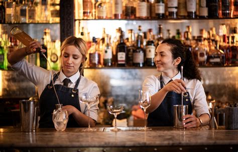 Cocktail Making Classes In London Sauce By The Langham
