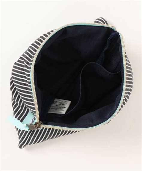 Salle De Bal（サルデバル）の「11ぴきのねこ フラットポーチ 小物入れ Nk 6946 6947 Wni（ポーチ）」 Wear
