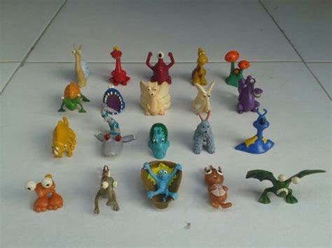 Olocoons O2 Art Toy Mini Figures Toy Collection