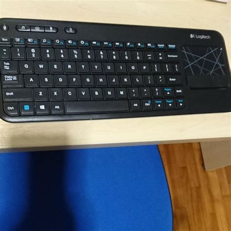 Logitech K400r Wireless Unify Keyboard Computers And Tech Parts And Accessories Computer Keyboard