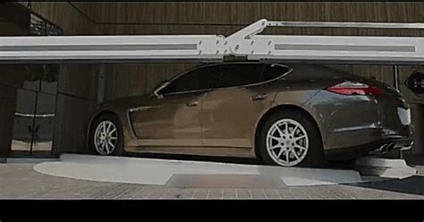 높이 10cm 로봇이 3톤 차량 번쩍주차 로봇 살펴보니 영상 높이 10cm 로봇이 3톤 차량 번쩍주차 로봇 살펴보니 영상