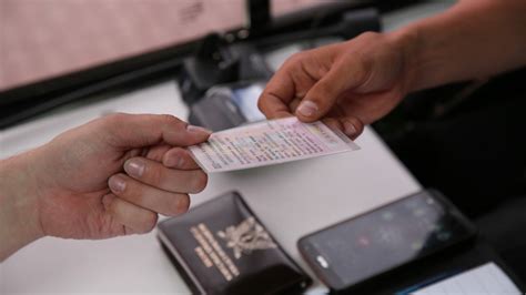 Эпицентры неуплаты штрафов какие районы Петербурга лидируют по пьяным