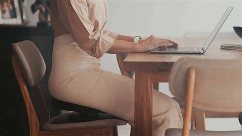 What Is Office Chair Butt Causes And Prevention Tips