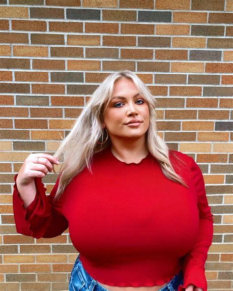Hayden Buchko Brooke Hayy Instagram Photos And Videos