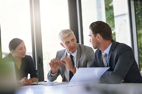 「知らない」の敬語とは？ビジネスでの使い方や言い換えの言葉も Transbiz