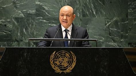 العليمي ملف السلام في اليمن ظل يراوح مكانه رغم تنازلات الحكومة