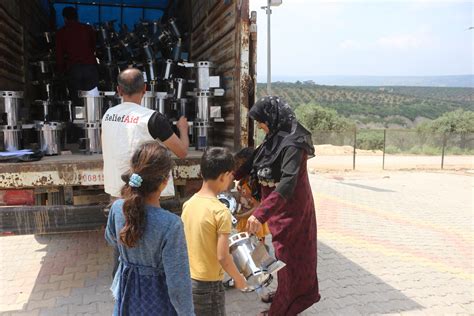 Escea Develops Flat Pack Cooking Stove For Displaced People