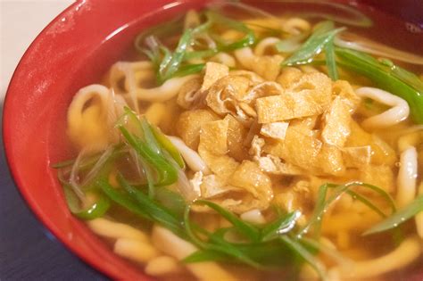 郷土料理京うどんとは京都の長い歴史の中で育ったうどんの特徴を解説 茶そば京うどん作りの郷土料理体験教室 和束家 京都奈良和束の