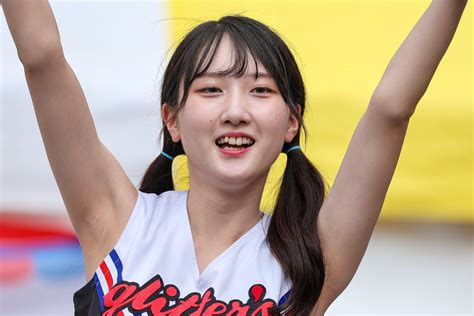 チアリーダーの美脇 チアガールの魅力 ポトレ