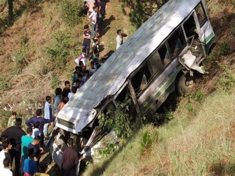 3 Dead As Bus Falls Into Gorge In Shimla Jammu Kashmir Latest News
