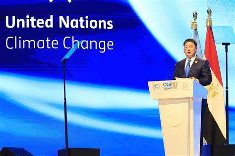 Монгол Улсын Ерөнхийлөгч У Хүрэлсүх 2050 он гэхэд хүлэмжийн хийн ялгарал болон шингээлтийн