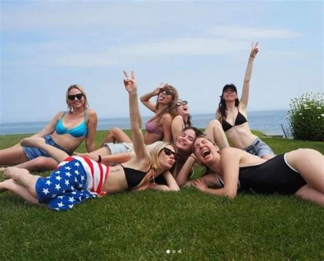 Taylor Swift Posts Very Rare Bikini Snap As She Strips To Pink Lace Bra