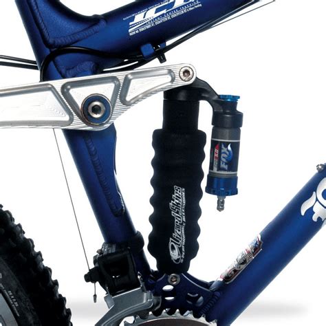 Ls Rear Suspension Boot Red Bracom Ba