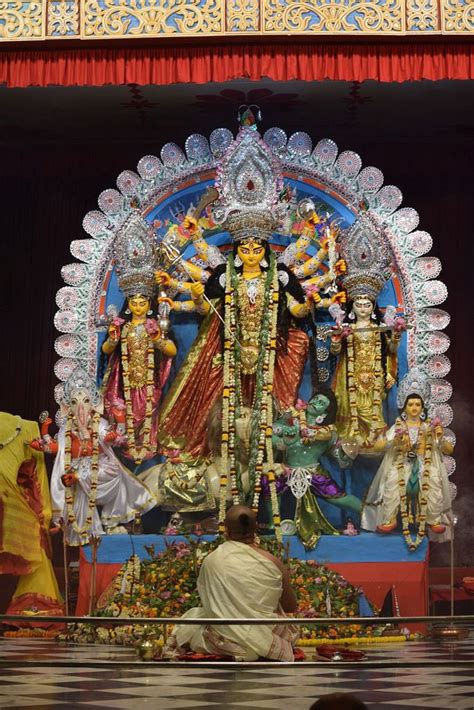 Durga Puja 2016 Ashtami At Belur Mathsandhya Arati Of Sri Sri Ma
