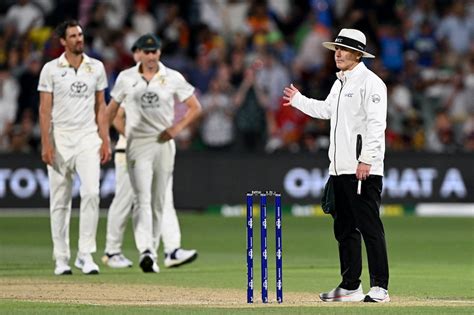 Mitchell Starc Bowled A Couple Of No Balls On Day Two One Of Which Had