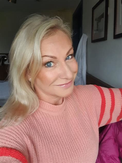 Helgen Himlen Och Anna Book Åza