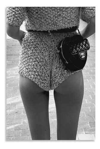 Sexy Woman Back Peach Ass Black And White Vintage Poster Parcelamento
