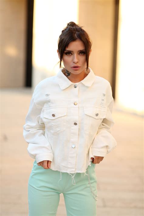 Белая джинсовая куртка оверсайз Nadya купить опт и розница Nadya