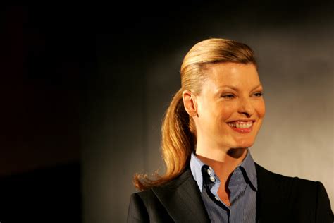 Linda Evangelista Shares Shes Been Battling Cancer For 5 Years