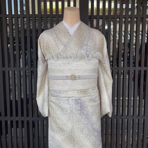 京都嵐山着物レンタルわかむらさき ⁡ ⁡ こちらはブランドの浴衣です！ 前日までのご予約で 3500円 Tax で着ていただけます🎐 ⁡