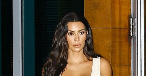 Makeup Free Kim Kardashian Leaves Nothing To The Imagination In A