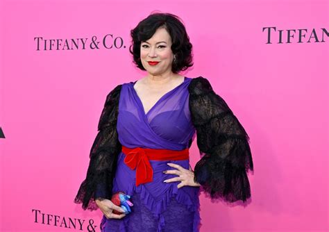 Jennifer Tilly Net Worth Wiki Age Weight And Height Relationships