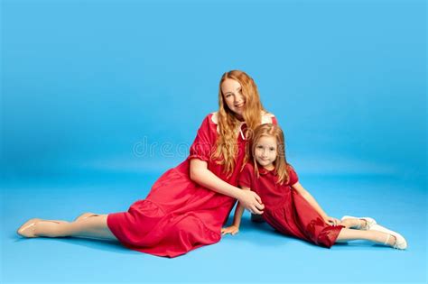 Stylish Mom And Daughter Duo Beautiful Elegant Young Mother Posing