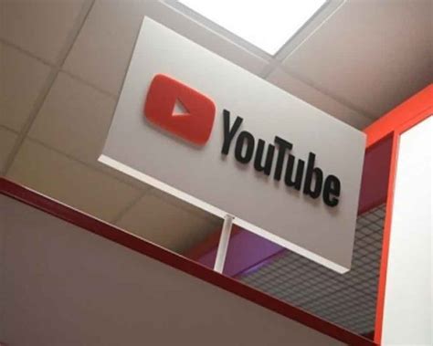 YouTube Tests Add To Queue Feature On Android IOS