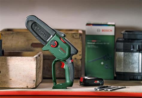 Bosch Easychain 18V 15 7 Şarjlı Zincirli Budama Makinası Solo