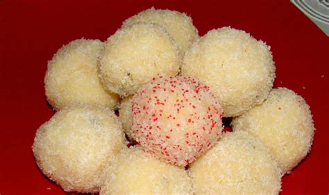 Ganesh Chaturthi Special Recipes Modak Naivedya Prasad Puran Poli