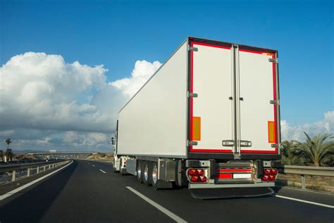 Camión articulado qué es y cuándo se usa Transportes Sierra Morena