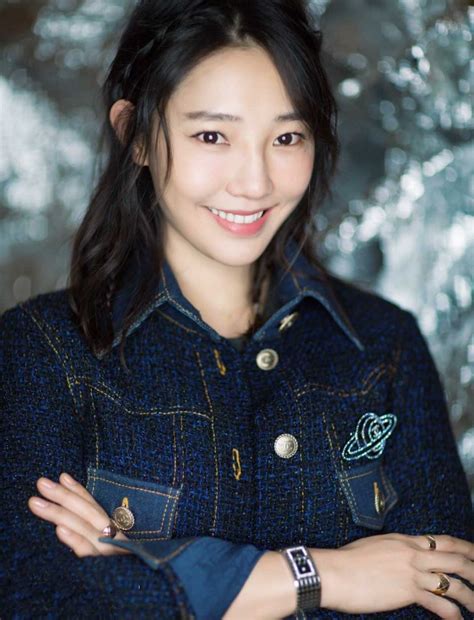 一阳指门白百何白百何一阳指大山谷图库