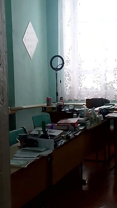 кальциевая лампа в кабинете учителей - YouTube