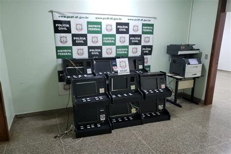 Pcdf Estoura Casa Clandestina De Jogos Que Funcionava Em Águas Claras