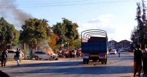 ဆိုင္ကယ္ကိုတိုက္ျပီး ေမာင္းေျပးတဲ့ကား၊ ကုန္တင္ကားၾကီးကို ဆက္တိုက္မိျပီး မီးေလာင္ကၽြမ္း Thit