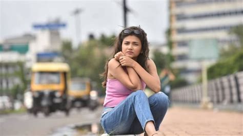 Dnyanada Ramtirthkar Actress Height Weight Age Affairs Biography