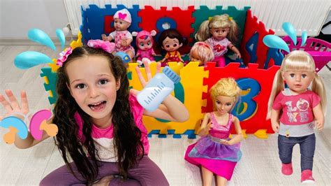 Kız Oyunları Ada ile Oyuncak Videosu Evcilik Oyuncak Bebek Bakma