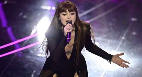 Sanremo 2024 Le Pagelle Della Finale Annalisa Perfetta Con Acuto