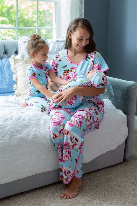 Isla Mom Pajamas And Big Sister Pajamas And Matching Swaddle Blanket Set