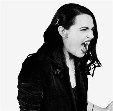 Pin By Yam On Katie Katie Mcgrath Supergirl Comic Lena Luthor