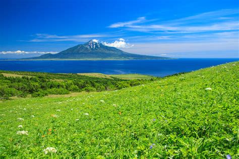 「利尻富士」の画像 1106 件の Stock 写真、ベクターおよびビデオ Adobe Stock