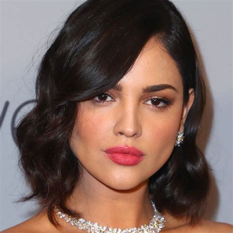 These Are The Best Hairstyles For Diamond Shaped Faces