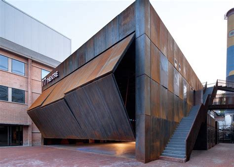 Photo 7 Of 24 In Shape Shifting Architecture 10 Buildings That Move Or Photo 7 Of 24 In Shape Shifting Architecture 10 Buildings That Move Or