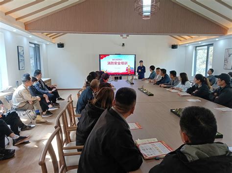 兰溪市消防救援大队走进景区开展消防宣传及消防安全培训活动