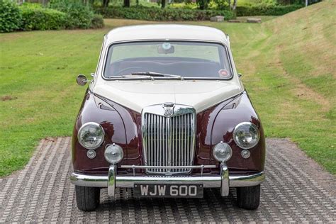 Lot 49 1958 Mg Magnette Zb