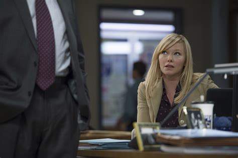 Kelli Giddish As Amanda Rollins In Law And Order Svu Secrets