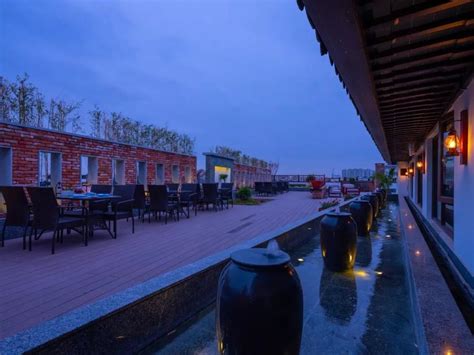 南京酒店优选南京夜泊秦淮君亭大戏院2天1晚套餐含民国电影高级大床房 次日早餐 双人下午茶等打卡南京新秀民国风酒店夜宿秦淮河畔