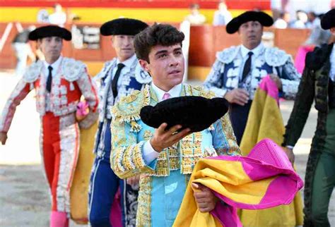 Jarocho Triunfa En La Final Del Circuito De Novilladas De La Comunidad