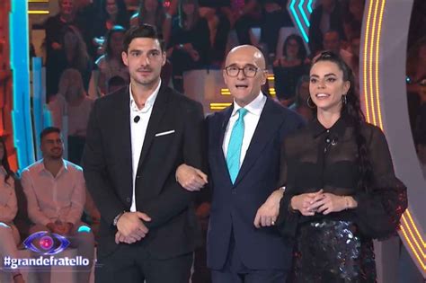 GF svista in diretta Shaila e Lorenzo sapevano già di andare in Spagna