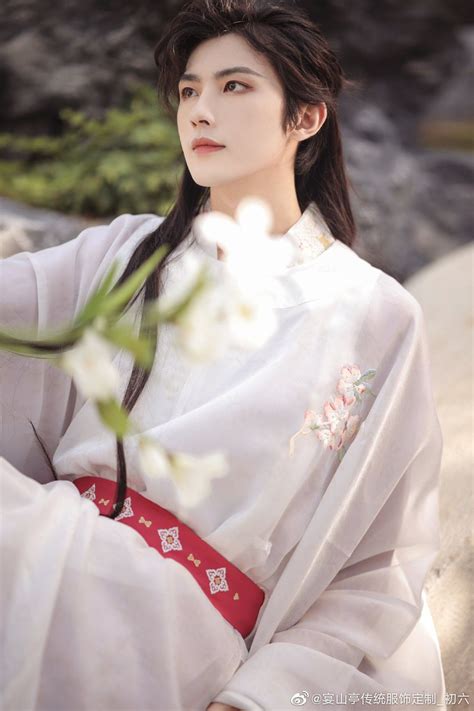 Source 宴山亭传统服饰定制 初六 Cosplay Hình ảnh Dễ thương